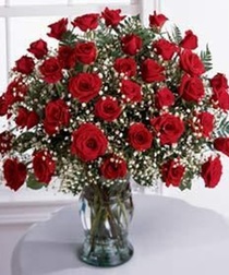 Fabulous: Beautiful Hand Picked Red Roses - River Dell Flowers-Oradell ...