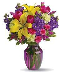 Sweet Spring: Perk up anyone's day with this lovely bouquet! - River ...
